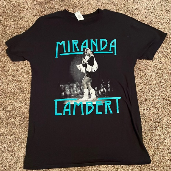 Gildan | Tops | Miranda Lambert Concert Tshirt Medium | Poshmark